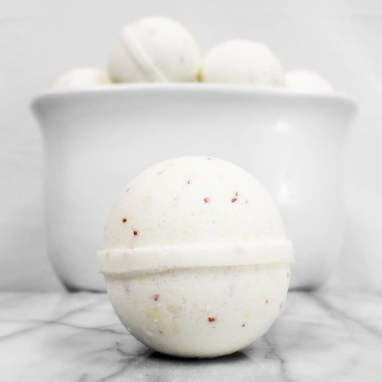 Peppermint - Bath Bomb – WaskaVillage